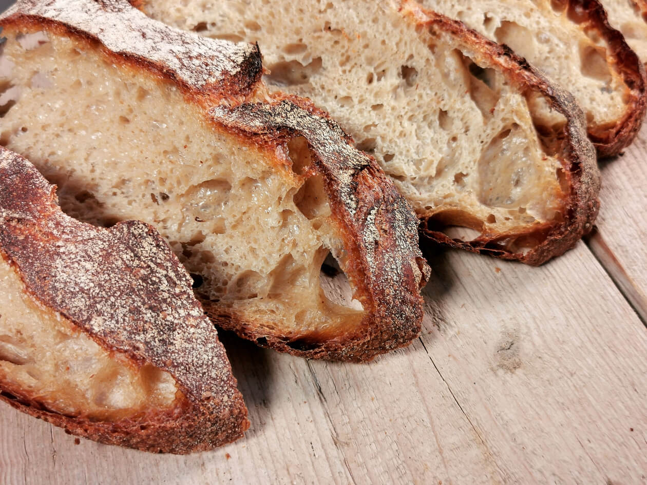 Mein Rezept für "Das raue Brot" [Ruchmehl, Caputo & Semola]