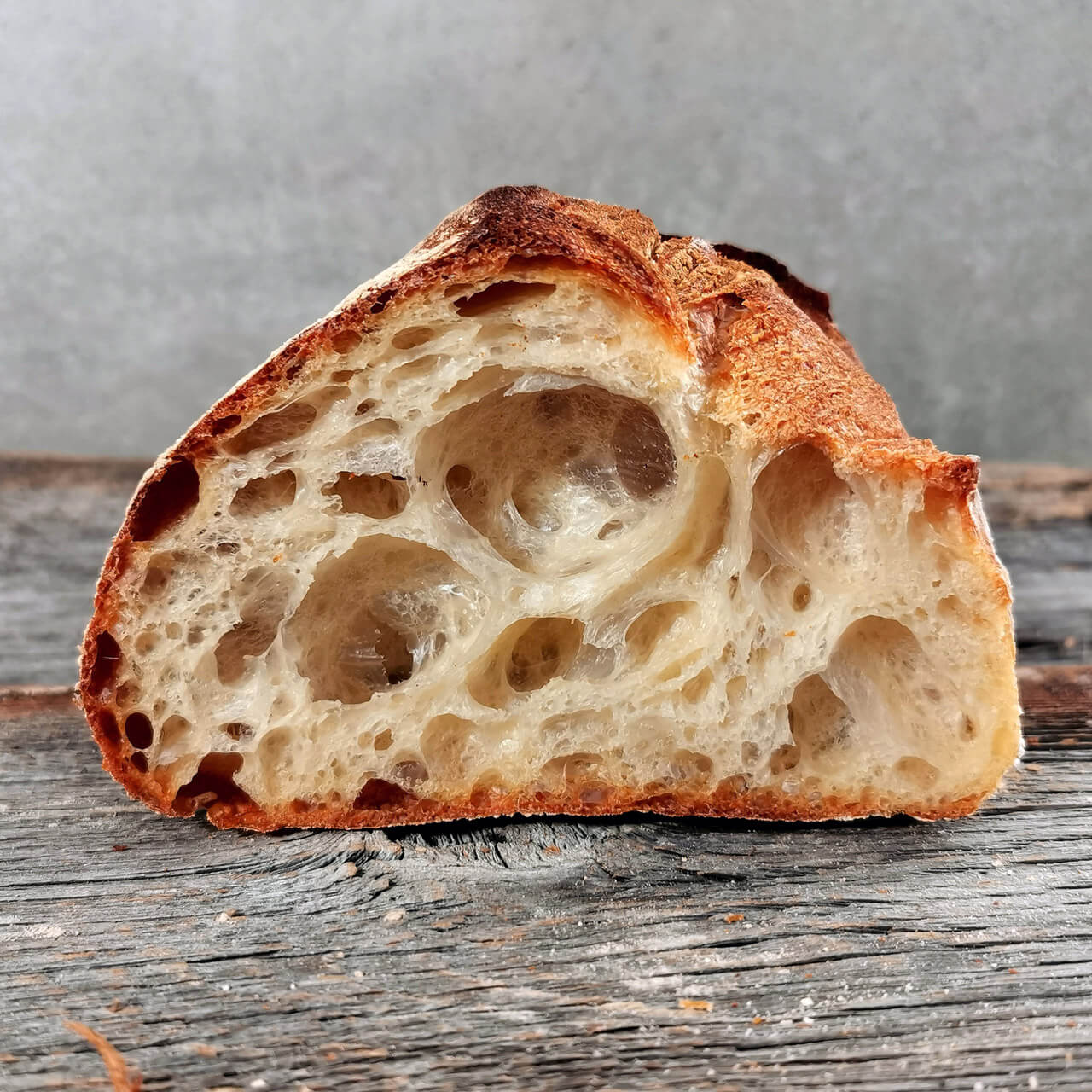 Die rustikale Ciabatta-Kruste [Brot einfach selber backen]