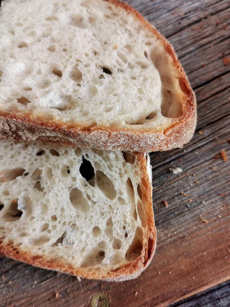 Rezept für ein leckeres Bio-Brot Luftig und lecker