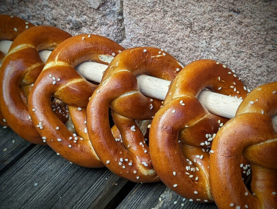 Brezeln einfach selber backen Bayerische und Schwäbische