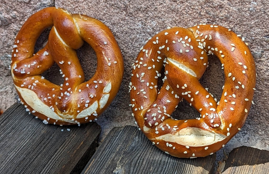 Brezeln einfach selber backen Bayerische und Schwäbische