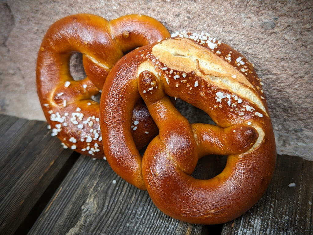 Brezeln einfach selber backen Bayerische und Schwäbische